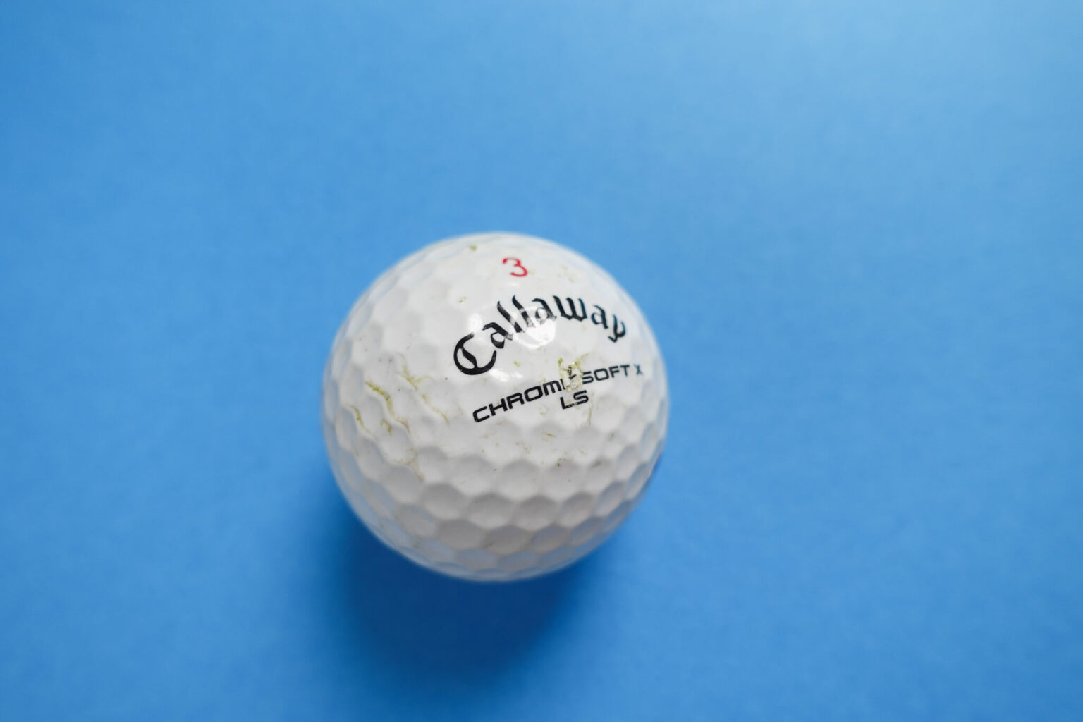 【キャロウェイ クロムソフトX LS試打評価レビュー】低スピン&高初速でめちゃくちゃ飛ぶ｜サラリーマンゴルファーまさのゴルフ雑記帳