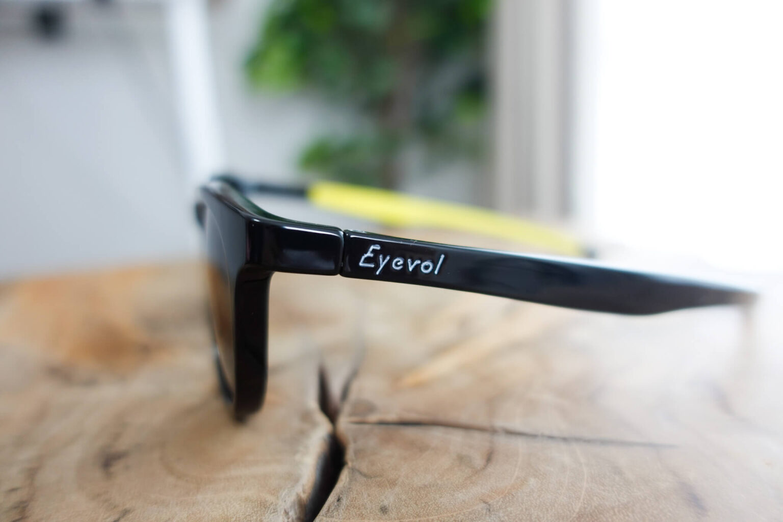 【Eyevol CONLON3サングラスレビュー】見た目も着け心地も抜群で最高【評価・口コミ】｜サラリーマンゴルファーまさのゴルフ雑記帳